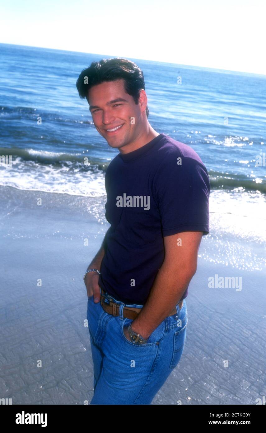 Malibu, California, USA 18th January 1996 (Exclusive) Actor Eddie ...