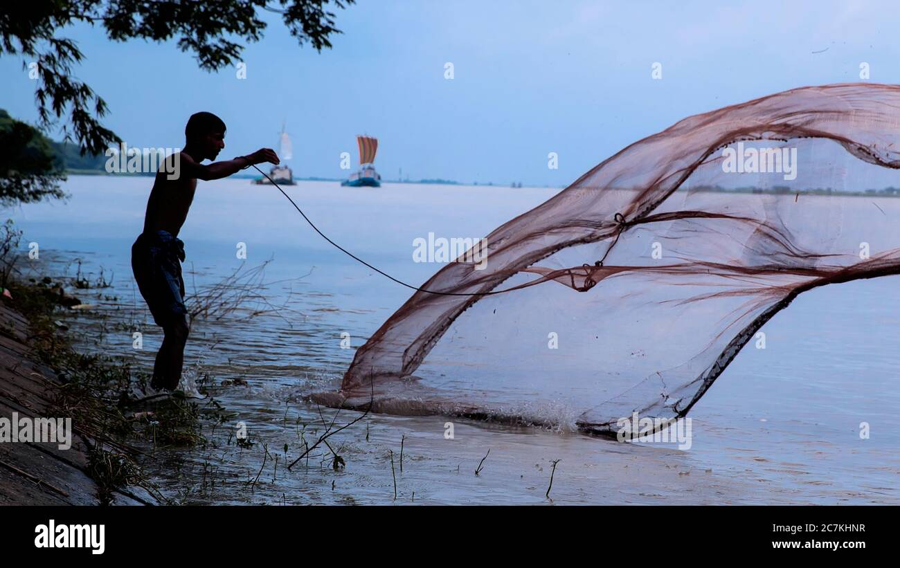 Fish farming in bangladesh hi-res stock photography and images - Alamy