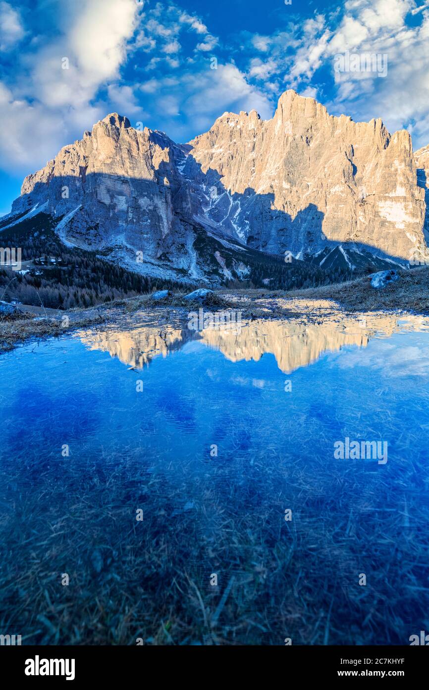 Mede hi-res stock photography and images - Alamy