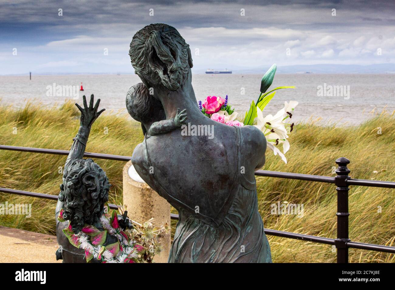 Waving Goodbye Statue at Fleetwood Stock Photo - Alamy