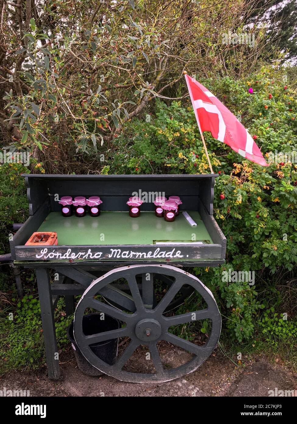Old Fashioned Cart High Resolution Stock Photography and Images - Alamy