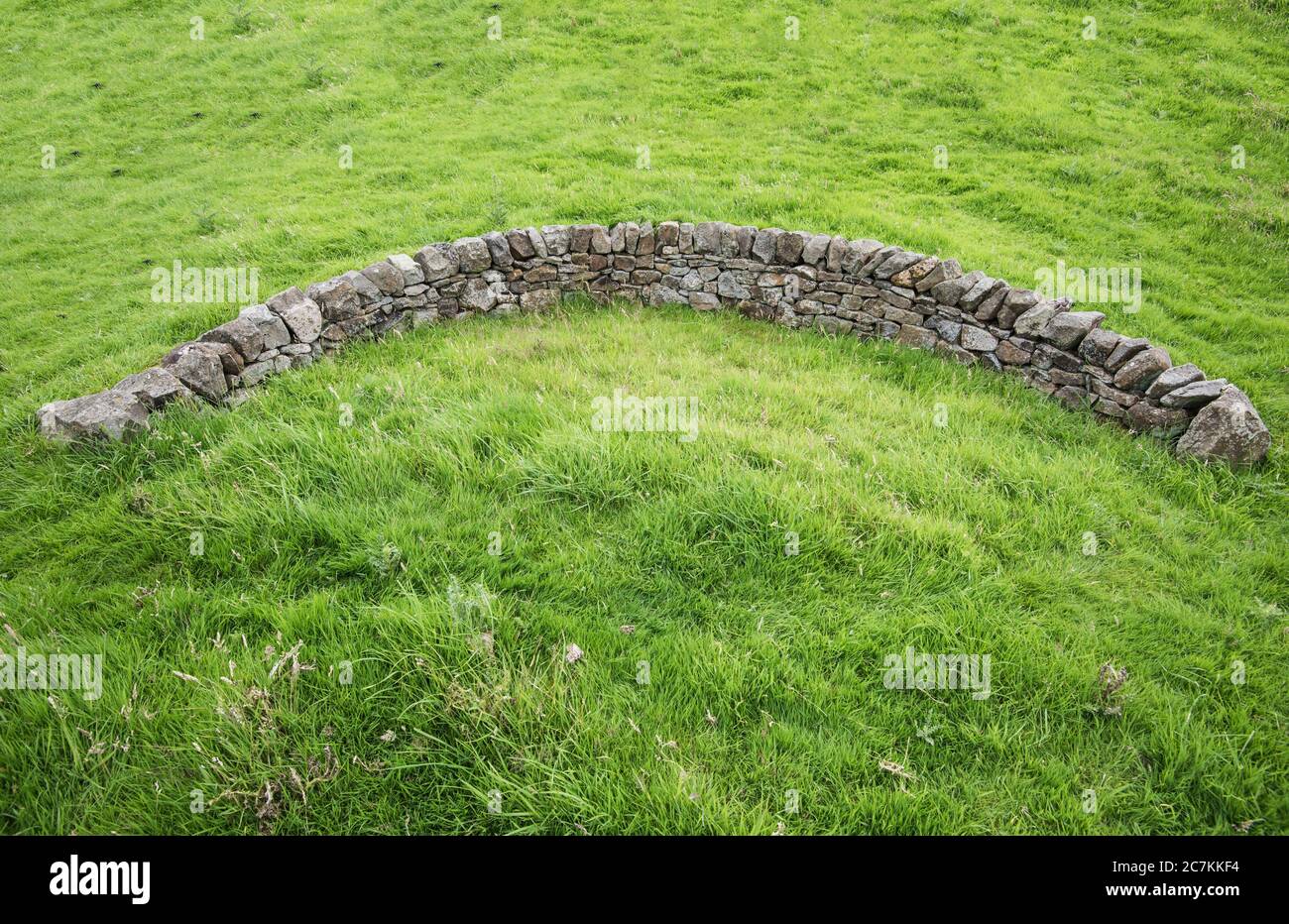 Curved walling hi-res stock photography and images - Alamy