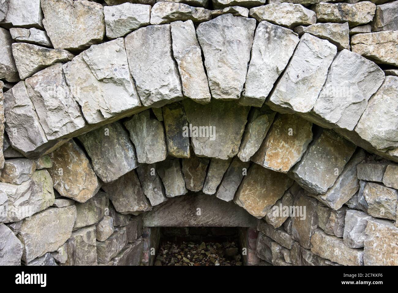 Dry stone walling Stock Photo - Alamy