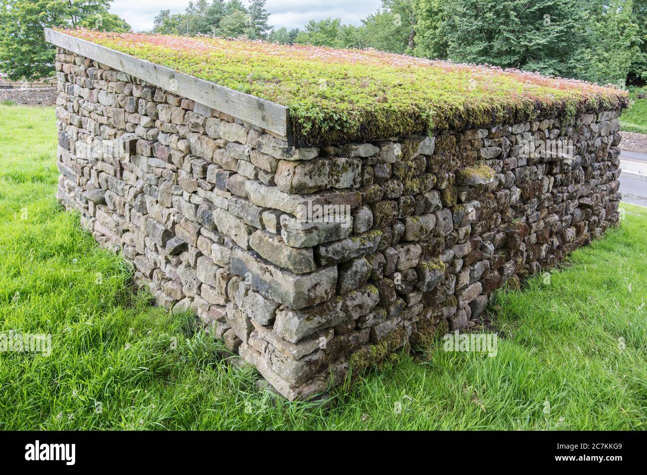 Dry stone walling Stock Photo - Alamy