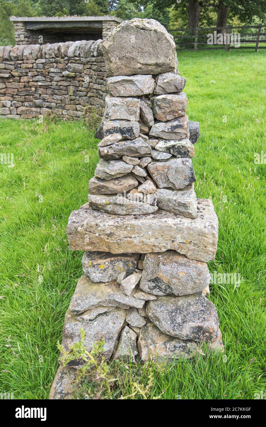 Walling technique hi-res stock photography and images - Alamy