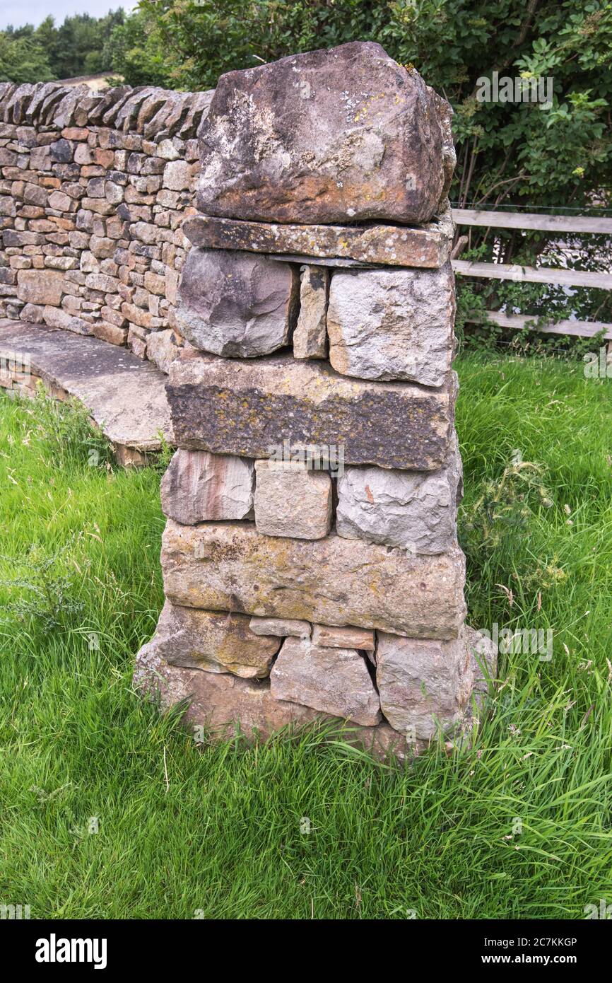 Dry stone walling Stock Photo - Alamy