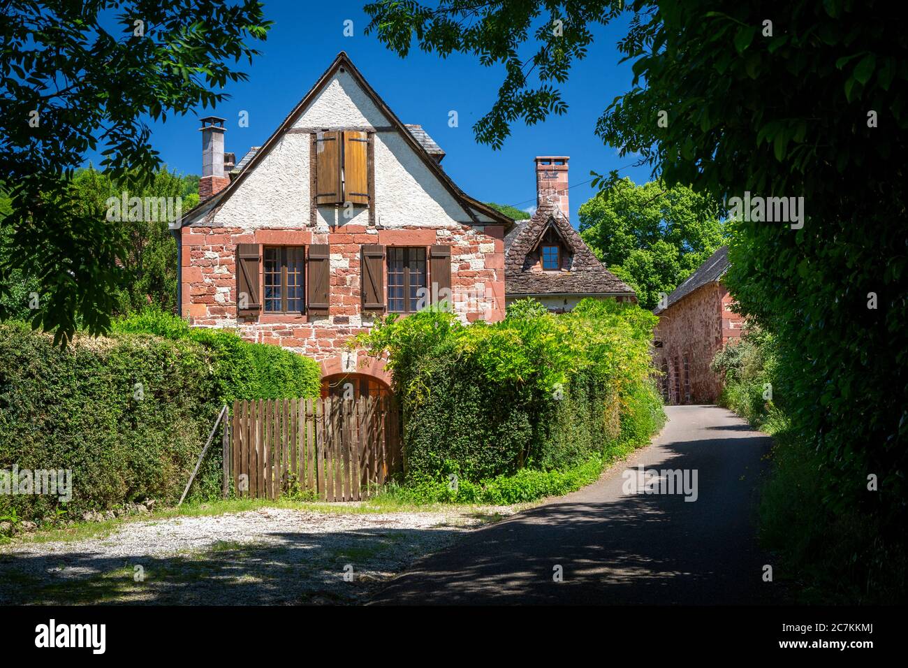Sandstone house hi-res stock photography and images - Alamy