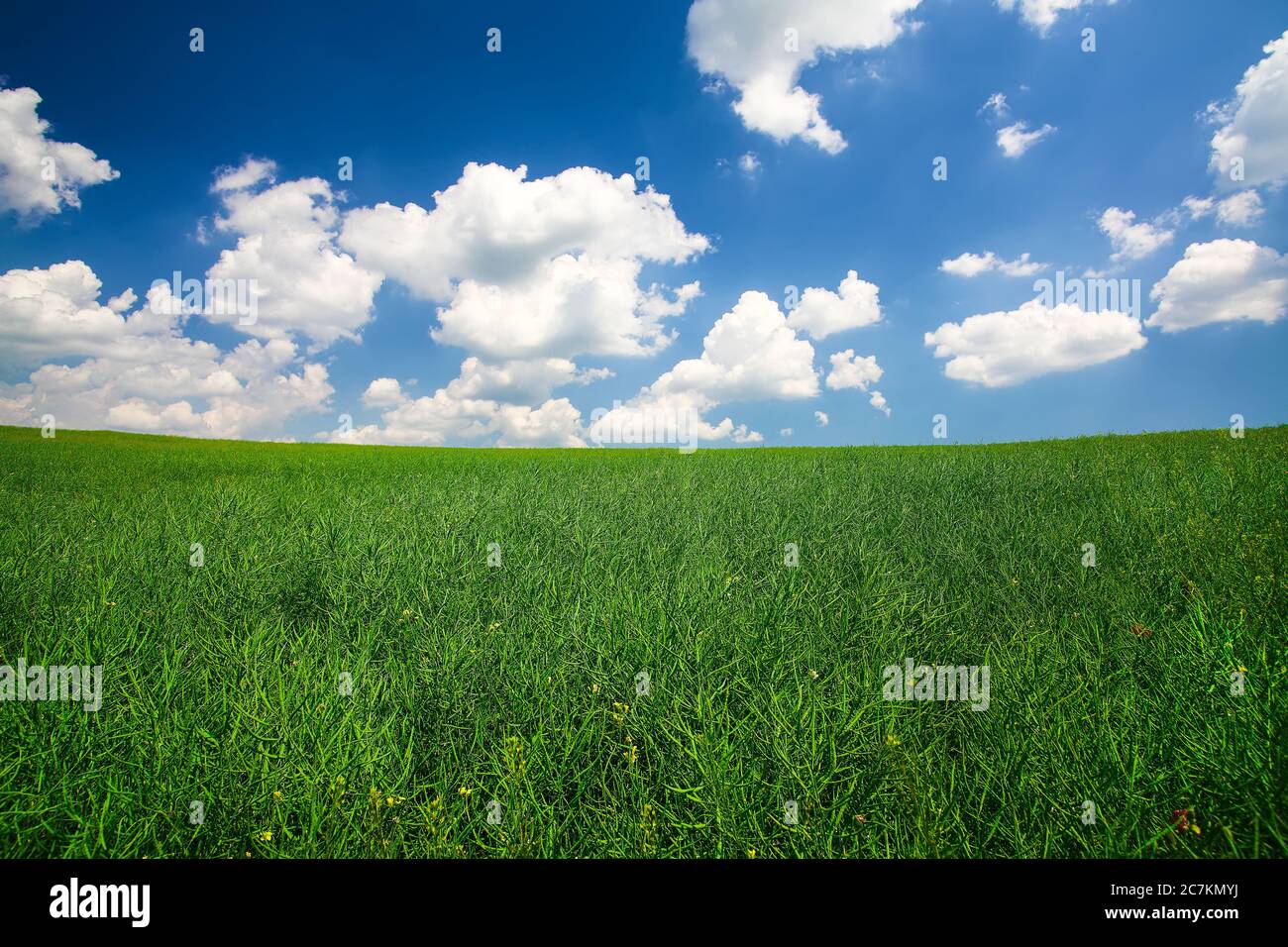 Dramaic clouds hi-res stock photography and images - Alamy