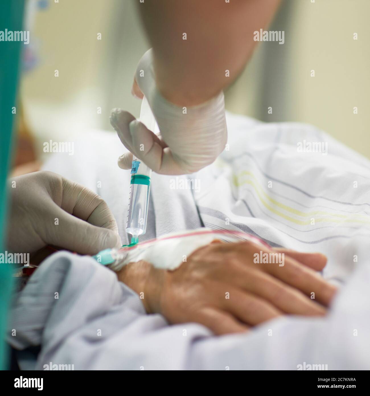 Anesthesia induction hi-res stock photography and images - Alamy