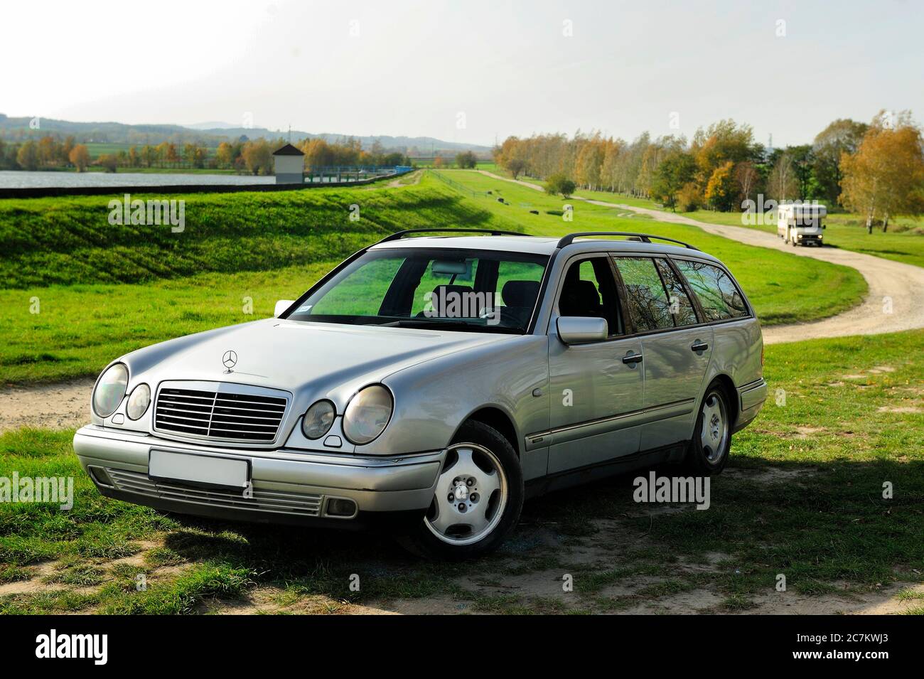 Mercedes-Benz W 210, classic, family, automotive, historical,economy ...