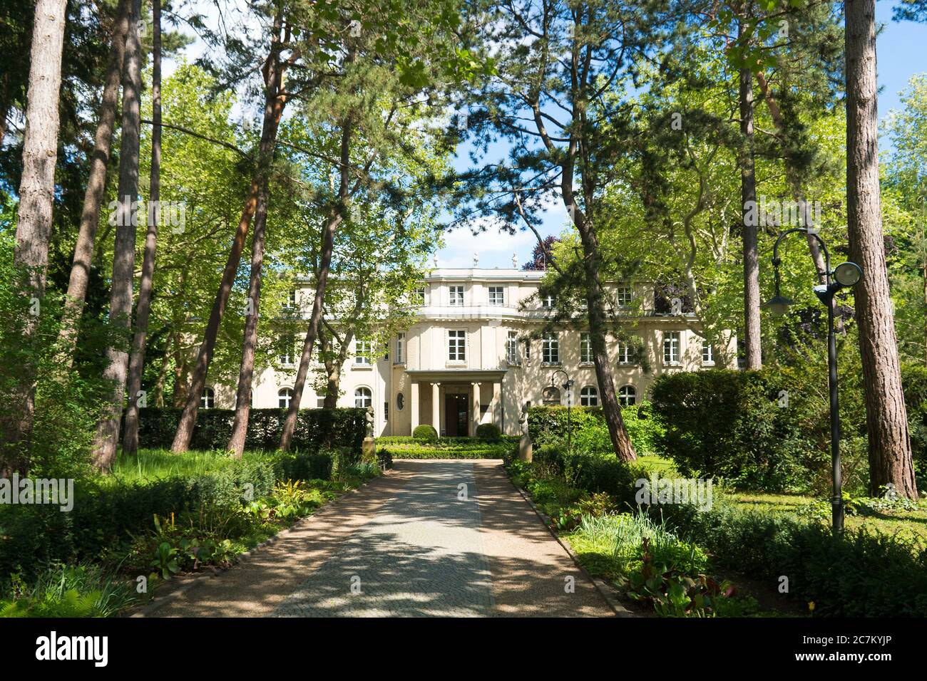 Berlin zehlendorf house wannsee conference hi-res stock photography and ...