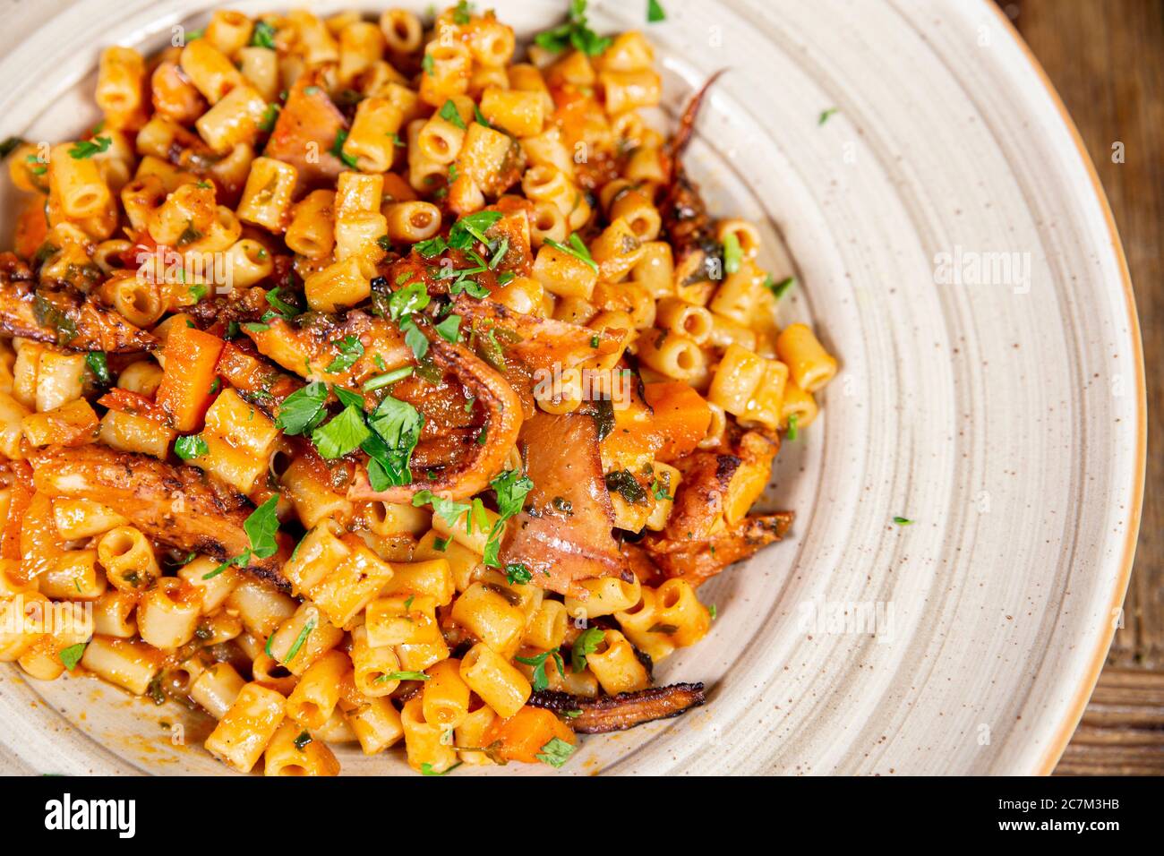 Short pasta hi-res stock photography and images - Alamy