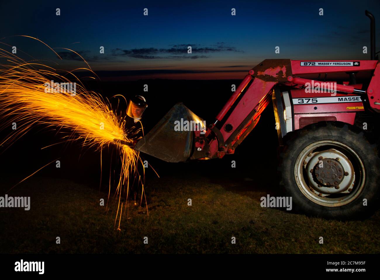 Night shift worker hi-res stock photography and images - Alamy