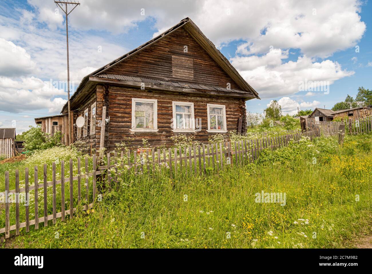 Russian village scene hi-res stock photography and images - Alamy