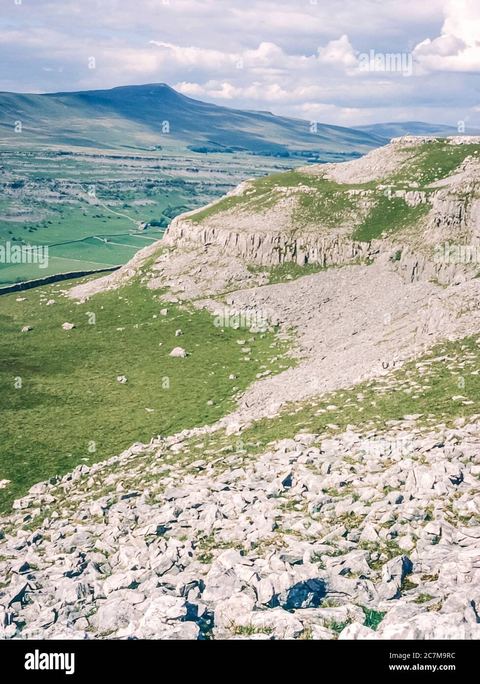 Kingsdale hi-res stock photography and images - Alamy