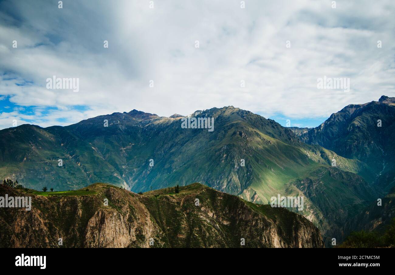 Mountain peru hi-res stock photography and images - Alamy
