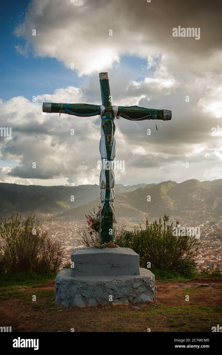 cross sculpture overlooking Cusco, Peru, South America Stock Photo - Alamy