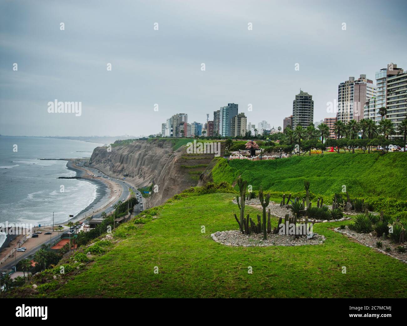 Peru south coast hi-res stock photography and images - Alamy