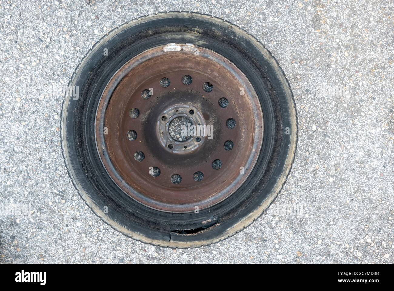 Broken tire hi-res stock photography and images - Alamy