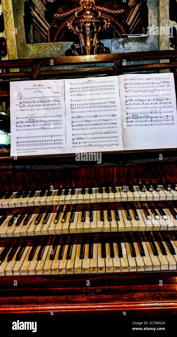 Notesheets hi-res stock photography and images - Alamy