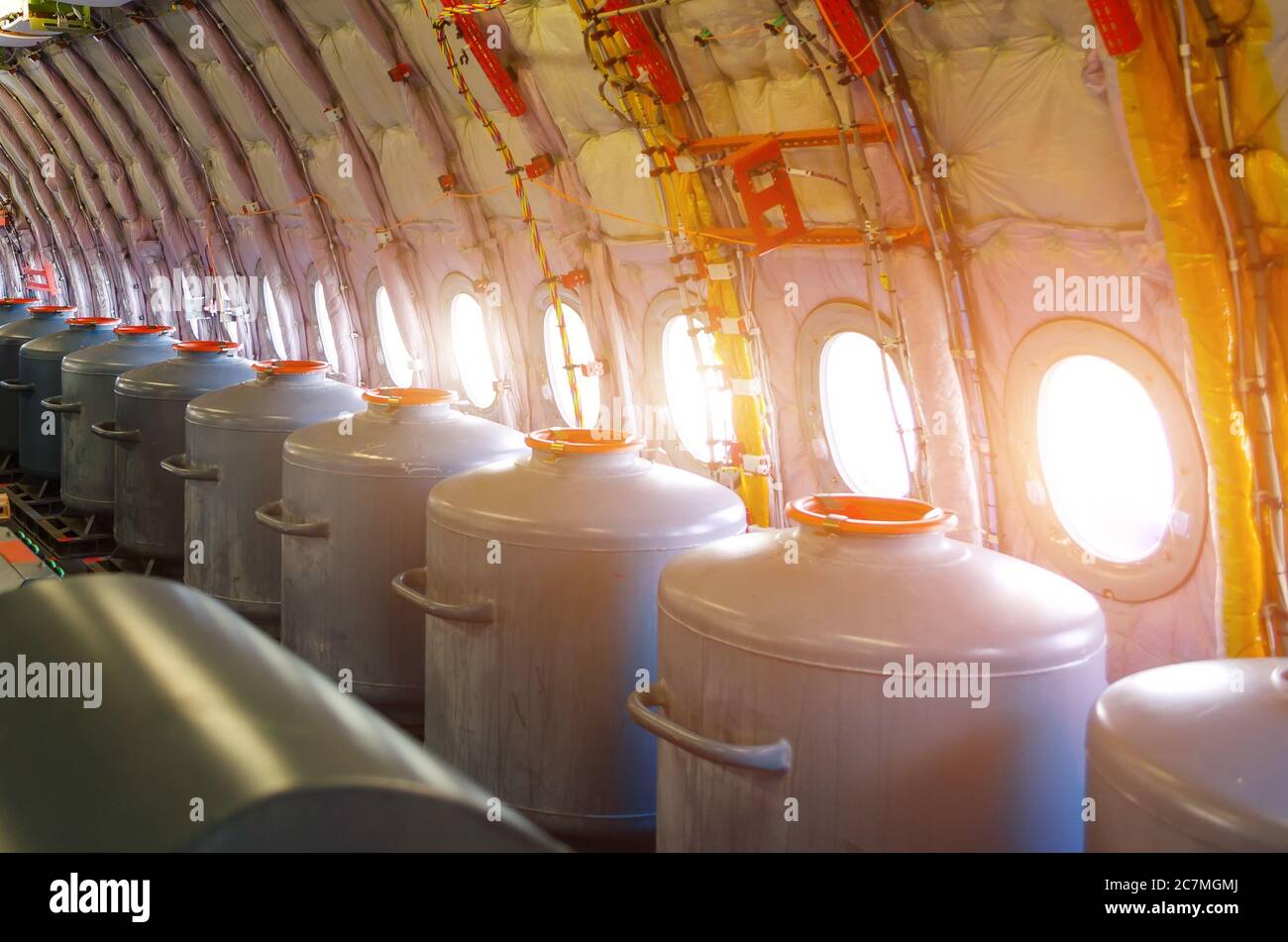 Test tanks hi-res stock photography and images - Alamy