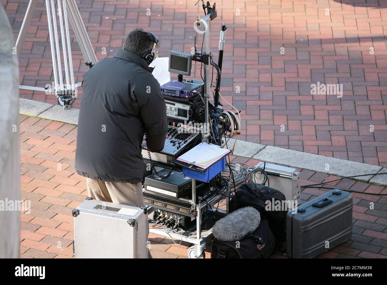 Sound engineer outside hi-res stock photography and images - Alamy