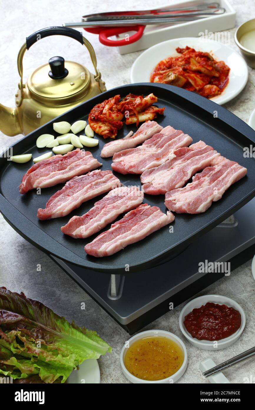 samgyeopsal ( grilled pork belly BBQ ), korean cuisine Stock Photo - Alamy