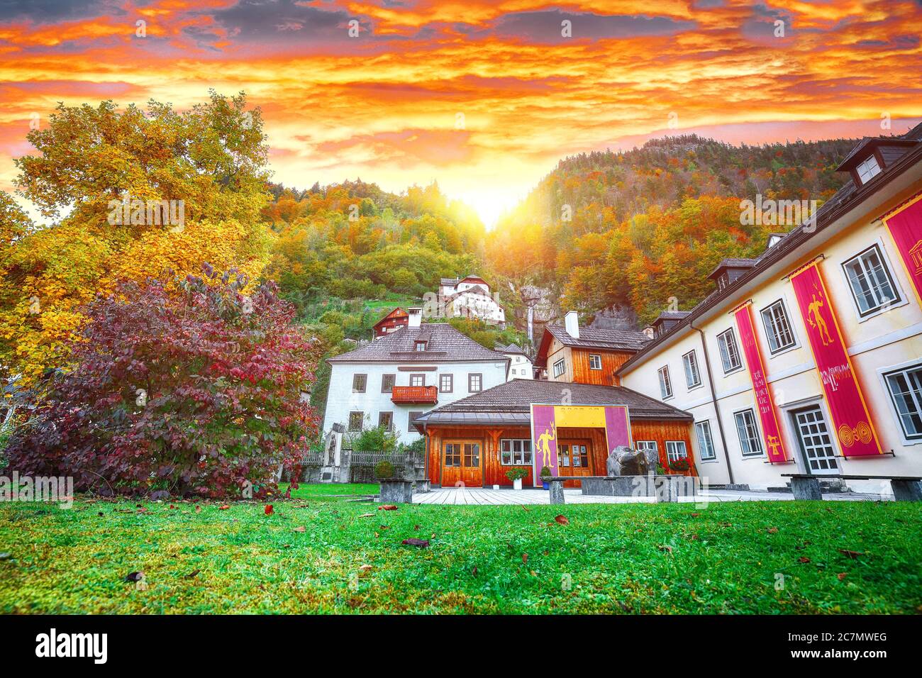 Beautiful street in Hallstatt village in Austrian Alps. Autumn ...
