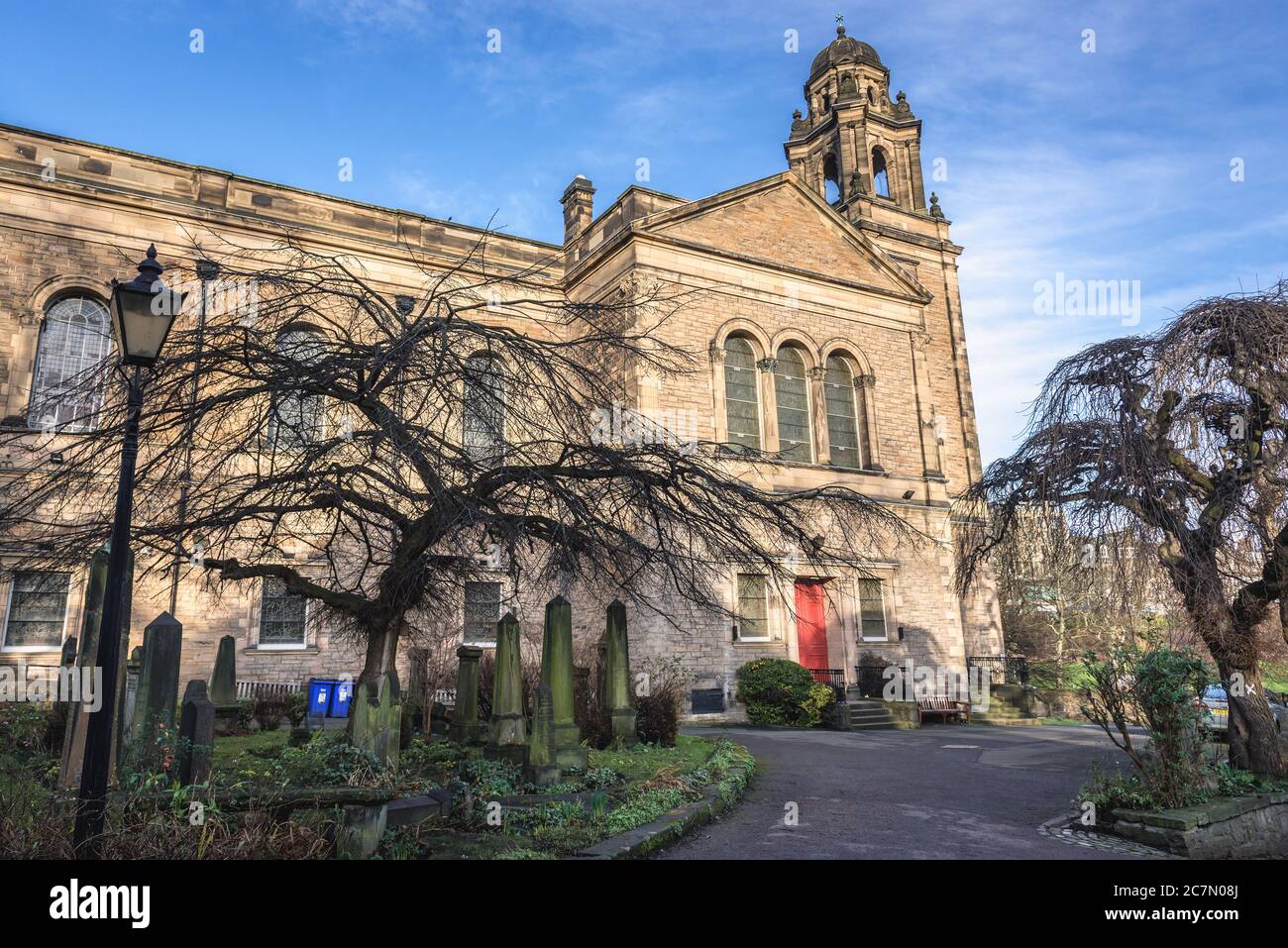The parish church of st cuthbert edinburgh hi-res stock photography and ...