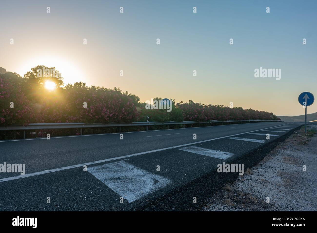Empty traffic hi-res stock photography and images - Alamy