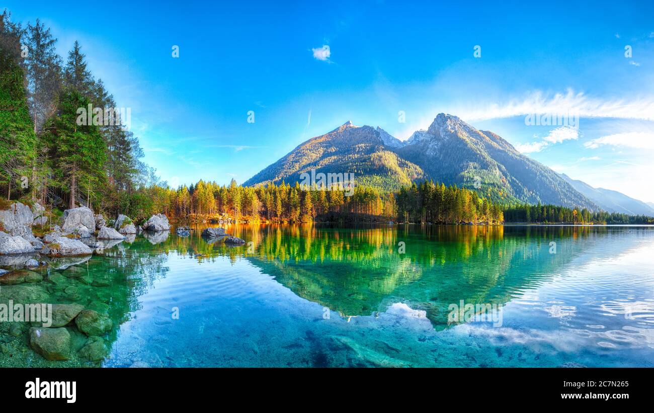 Fantastic autumn sunset of Hintersee lake. Beautiful scene of trees ...
