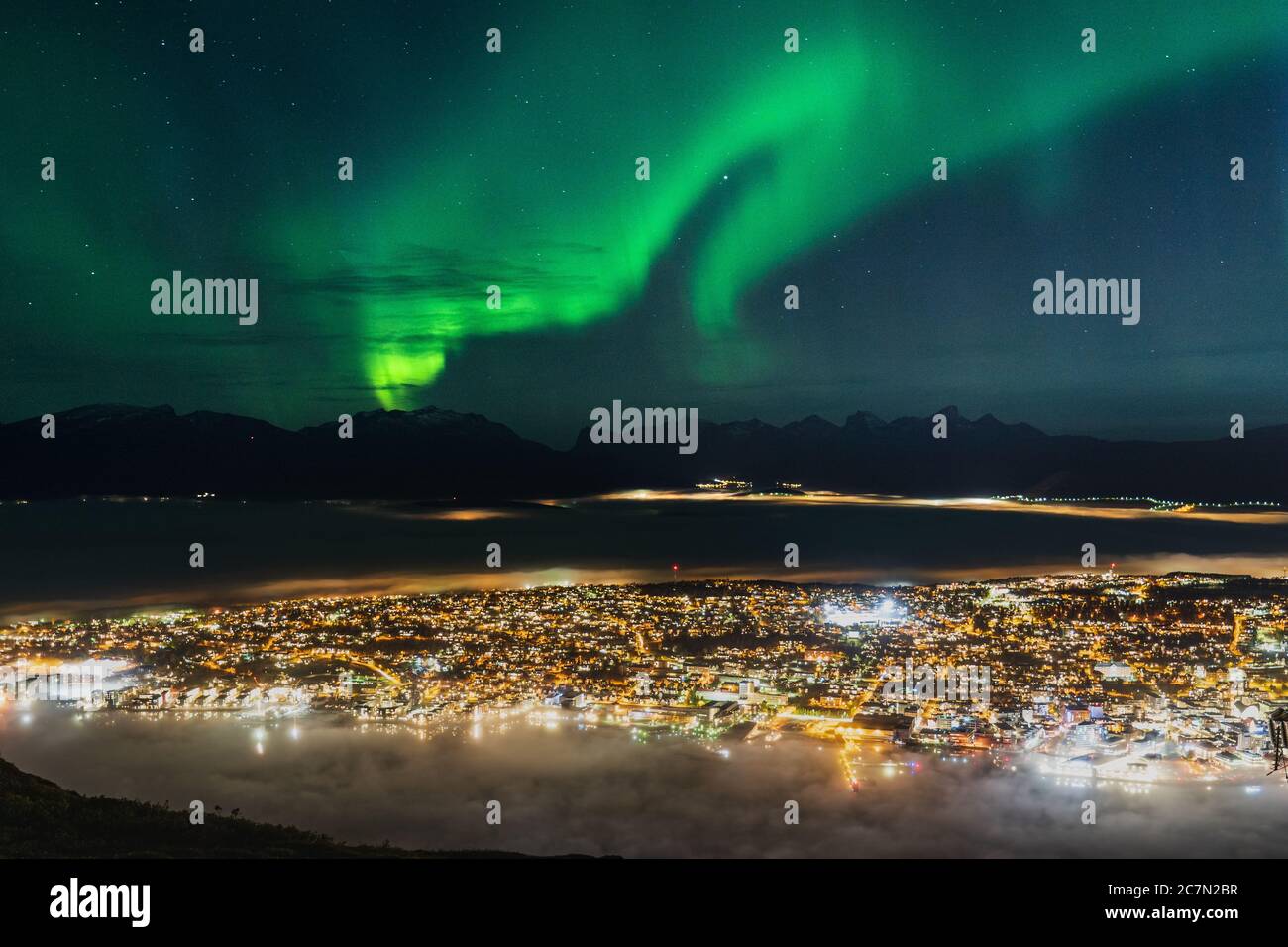 Beautiful scenery of Aurora borealis in the night sky of Tromso Lofoten ...