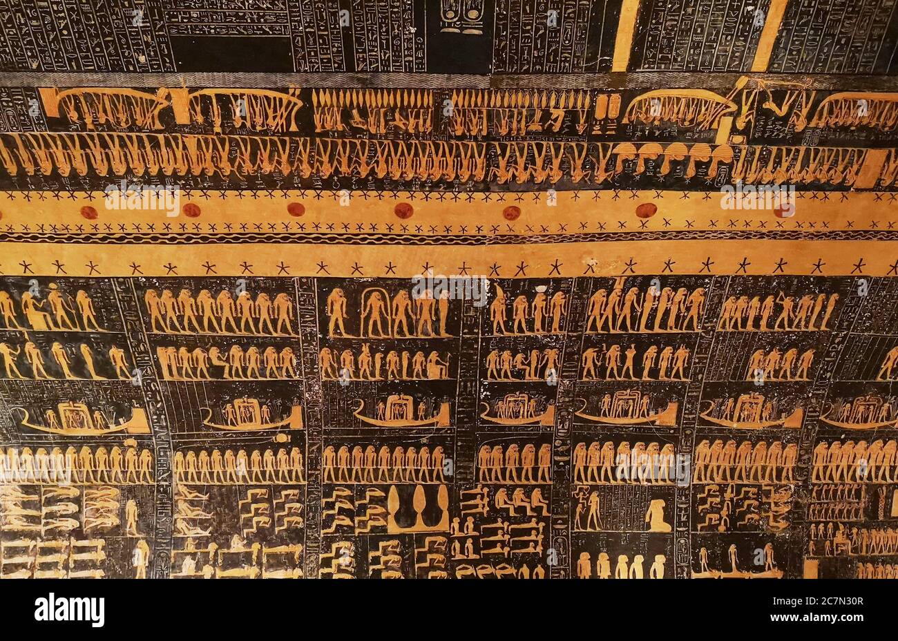 Egyptian pharaoh ramses v hi-res stock photography and images - Alamy