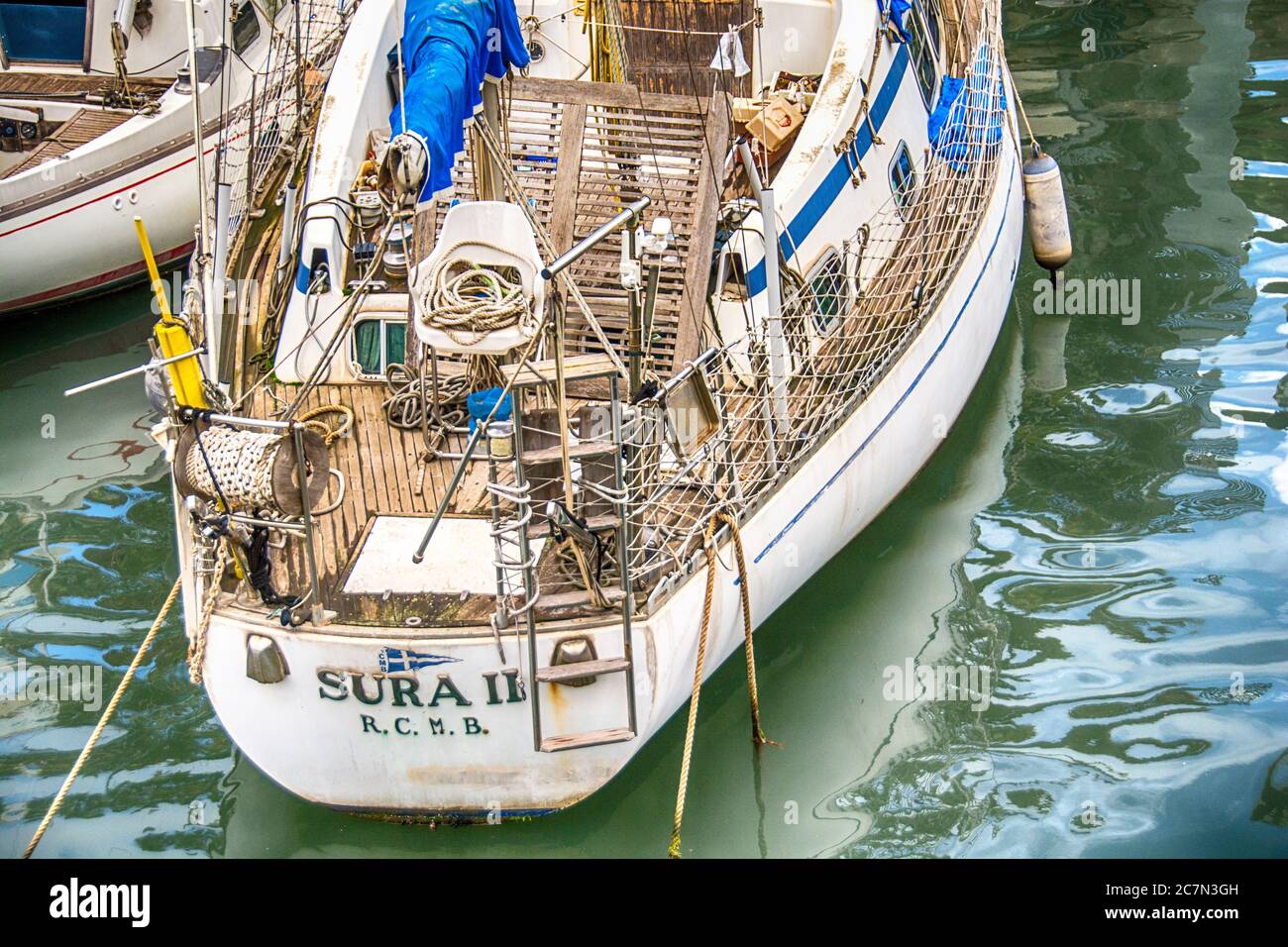 Back end of boat hi-res stock photography and images - Alamy