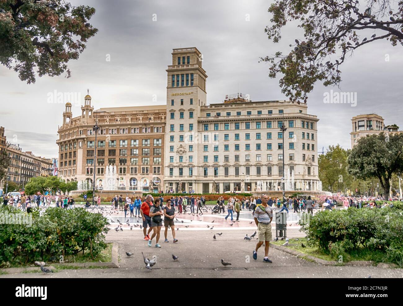Plaza de Cataluna, Barcelona, Spain Stock Photo - Alamy