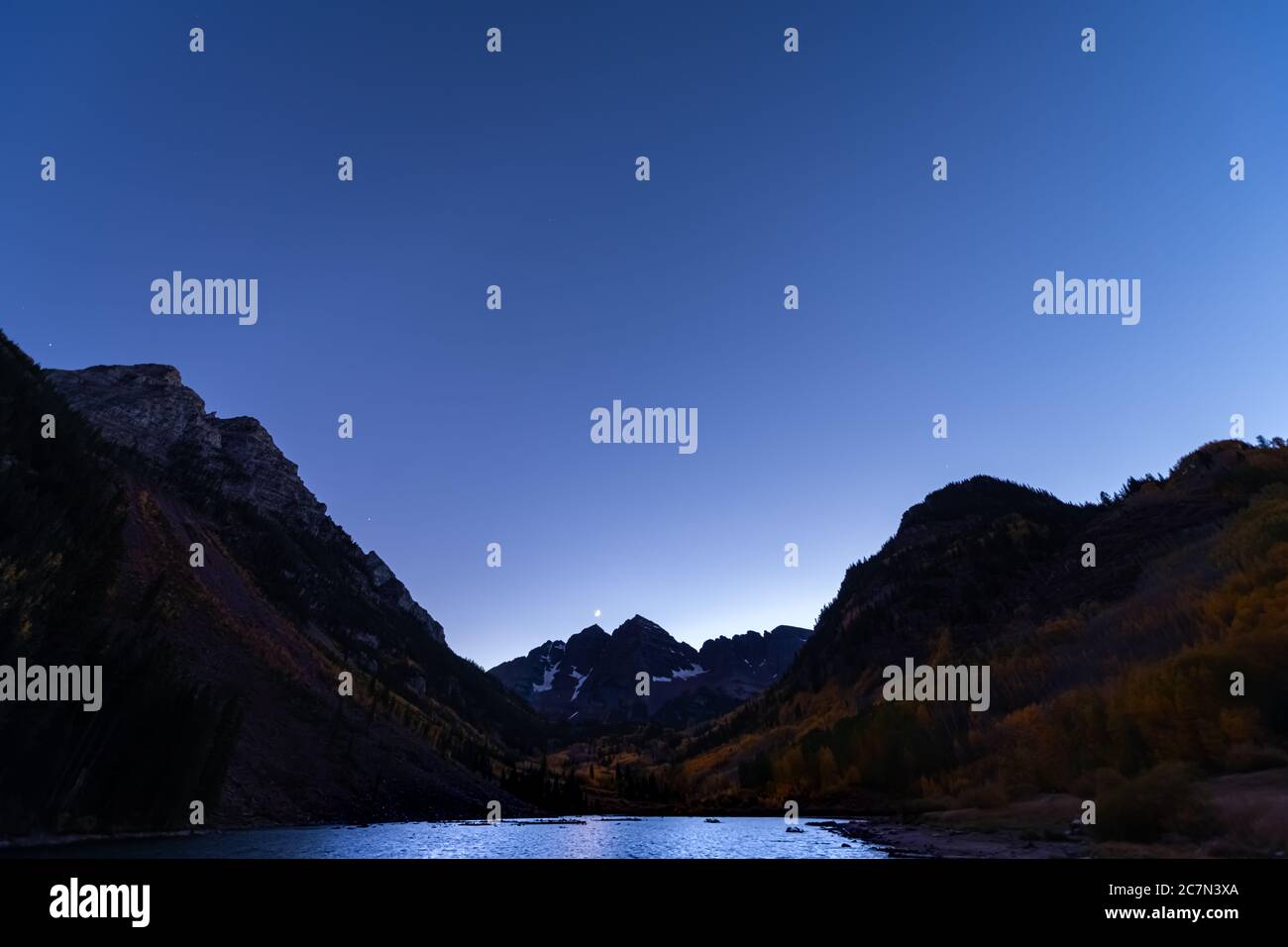 Dark maroon hi-res stock photography and images - Alamy