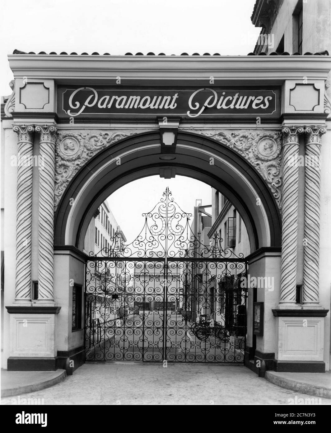 Paramount Pictures Studio Gate