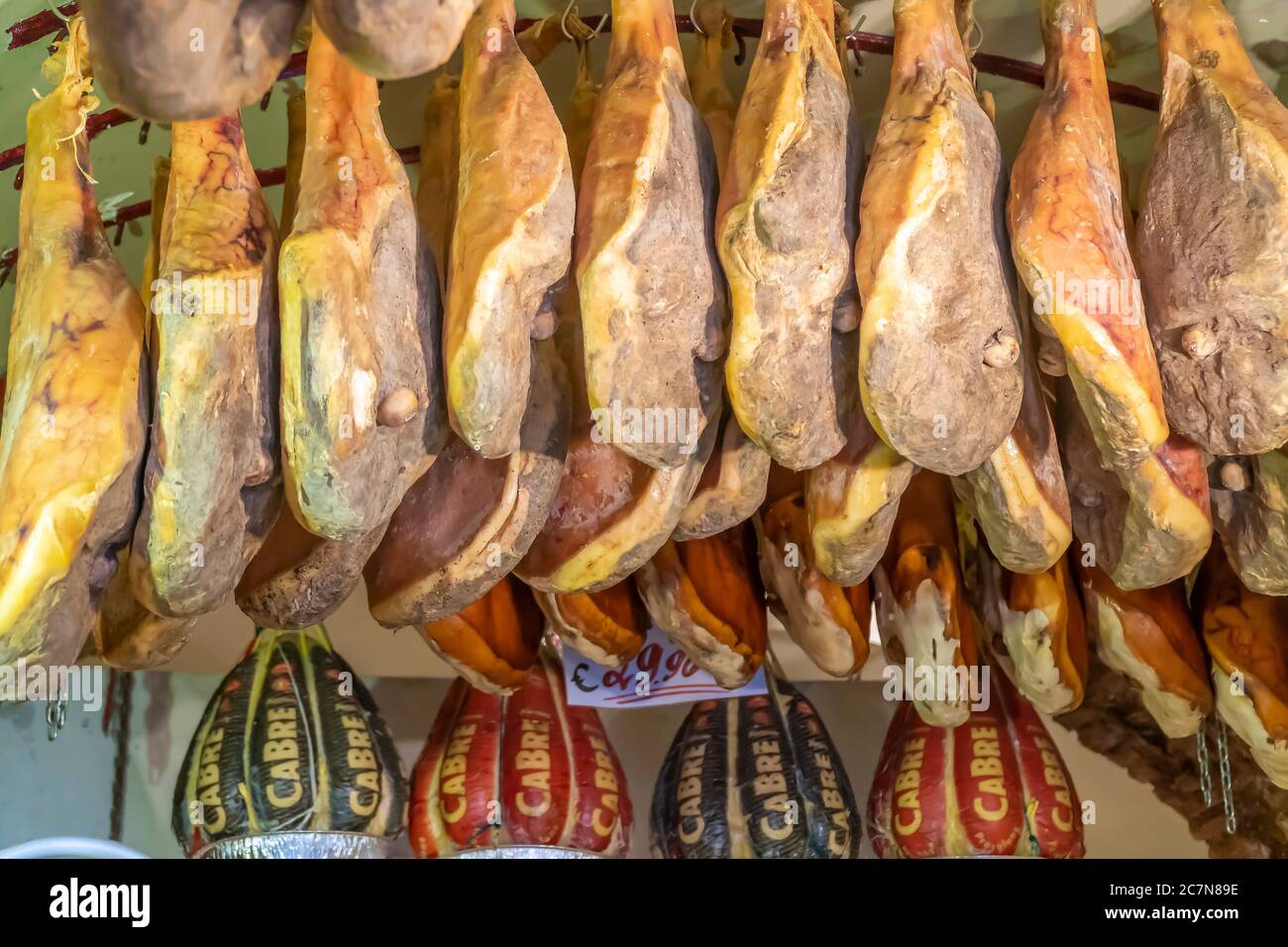 Whole ham hi-res stock photography and images - Alamy