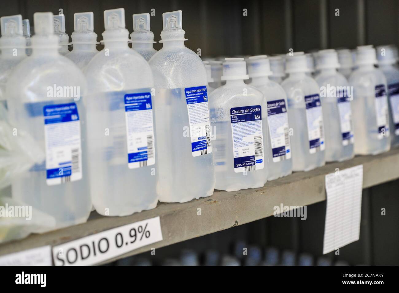 Solucion de hartmann hi-res stock photography and images - Alamy