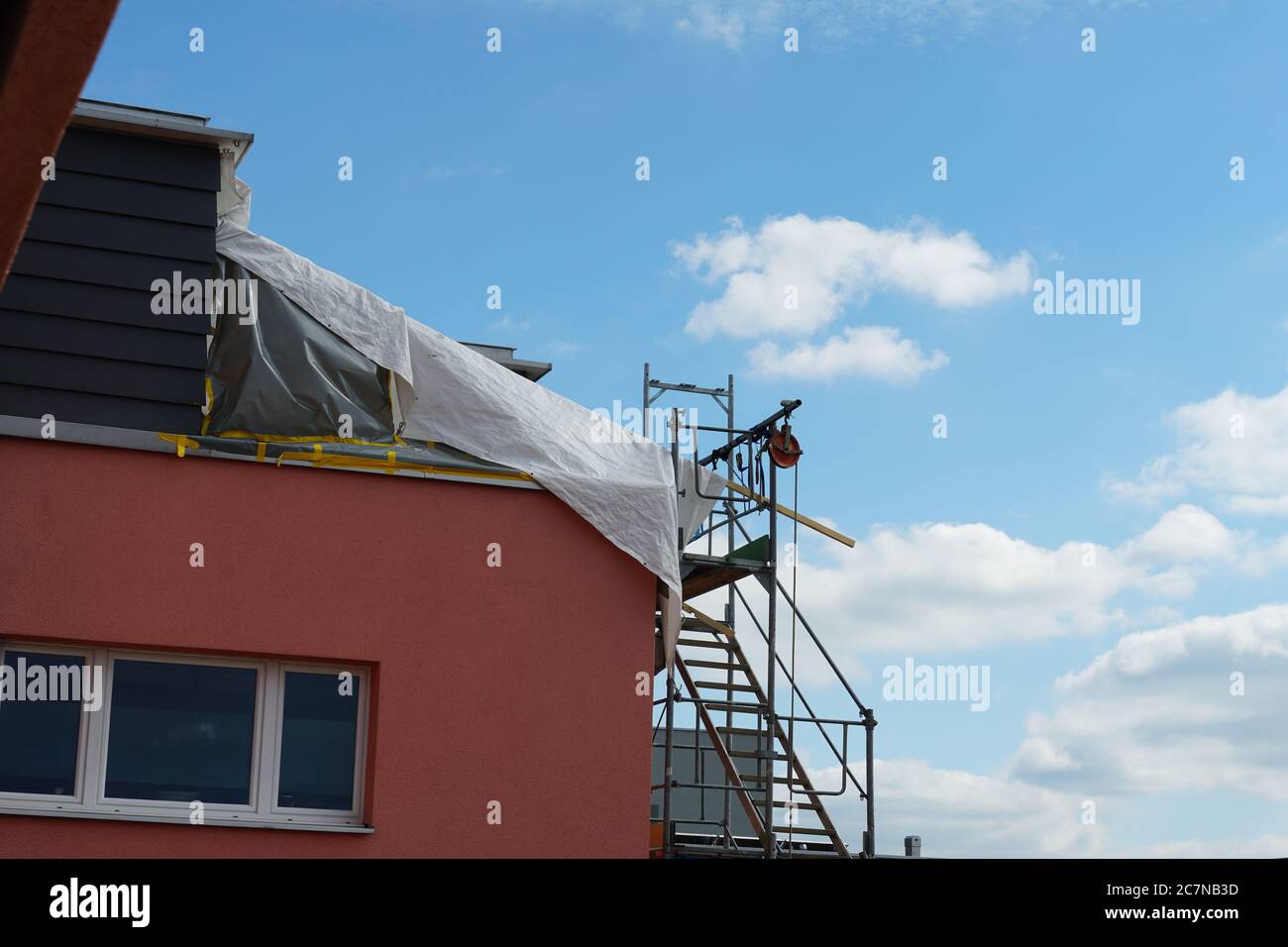 Scaffolding Cover High Resolution Stock Photography and Images - Alamy