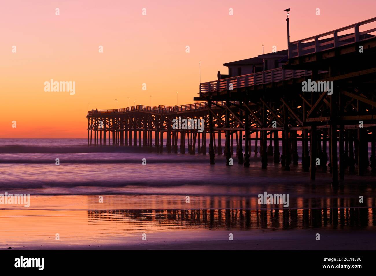 Crystal Pier, Pacific Beach, San Diego, California, USA Stock Photo - Alamy