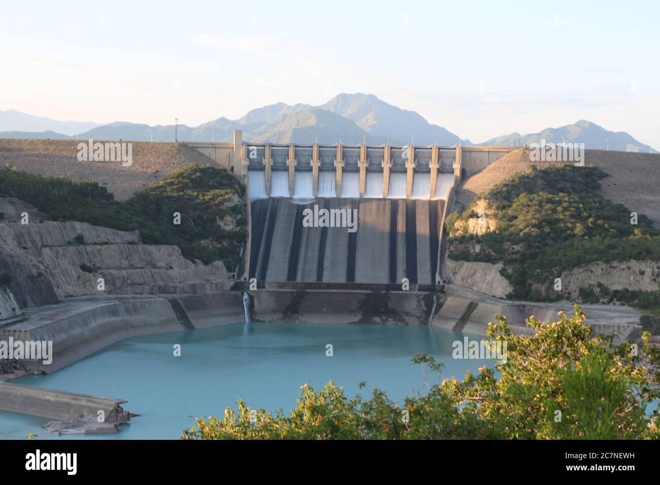 Englebright reservoir hi-res stock photography and images - Alamy