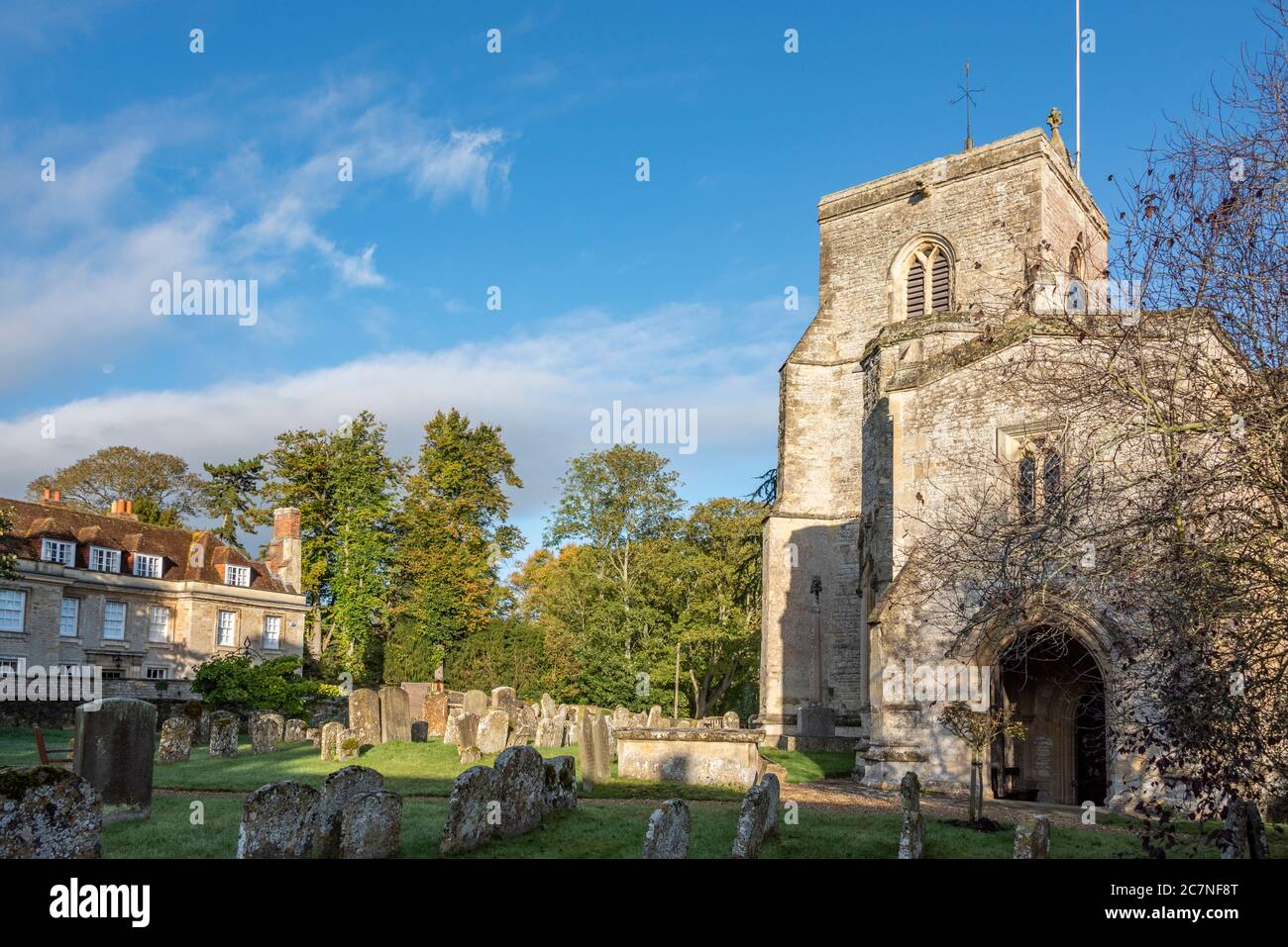 Manoir blanc hi-res stock photography and images - Alamy