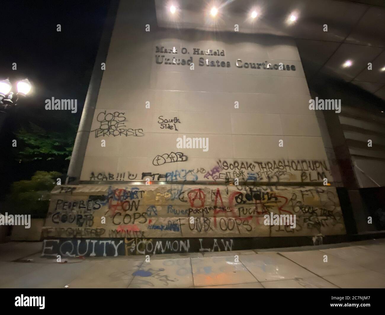 Portland, Oregon, USA. 8th July, 2020. Protest Art and graffiti on the ...