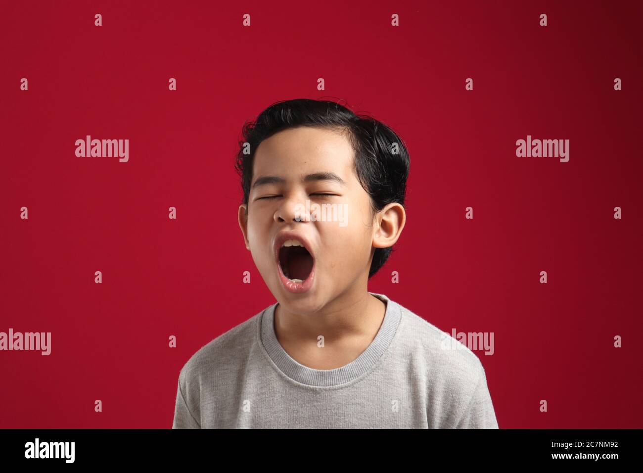 Yawning mouth open yelling hi-res stock photography and images - Alamy