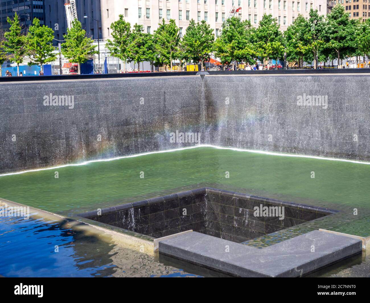 Infinity pool downtown New York City, Twin Towers 9-11 Memorial Stock ...