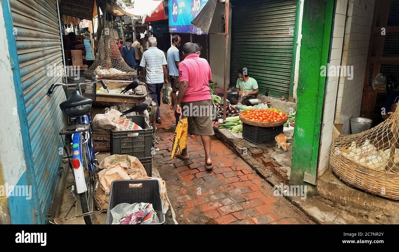 Indian market sellers hi-res stock photography and images - Alamy