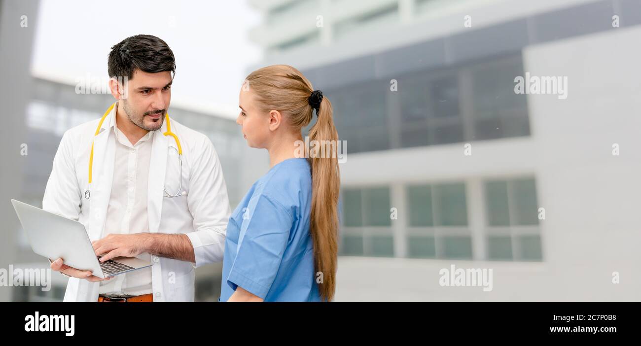 The doctors doctorate hi-res stock photography and images - Alamy