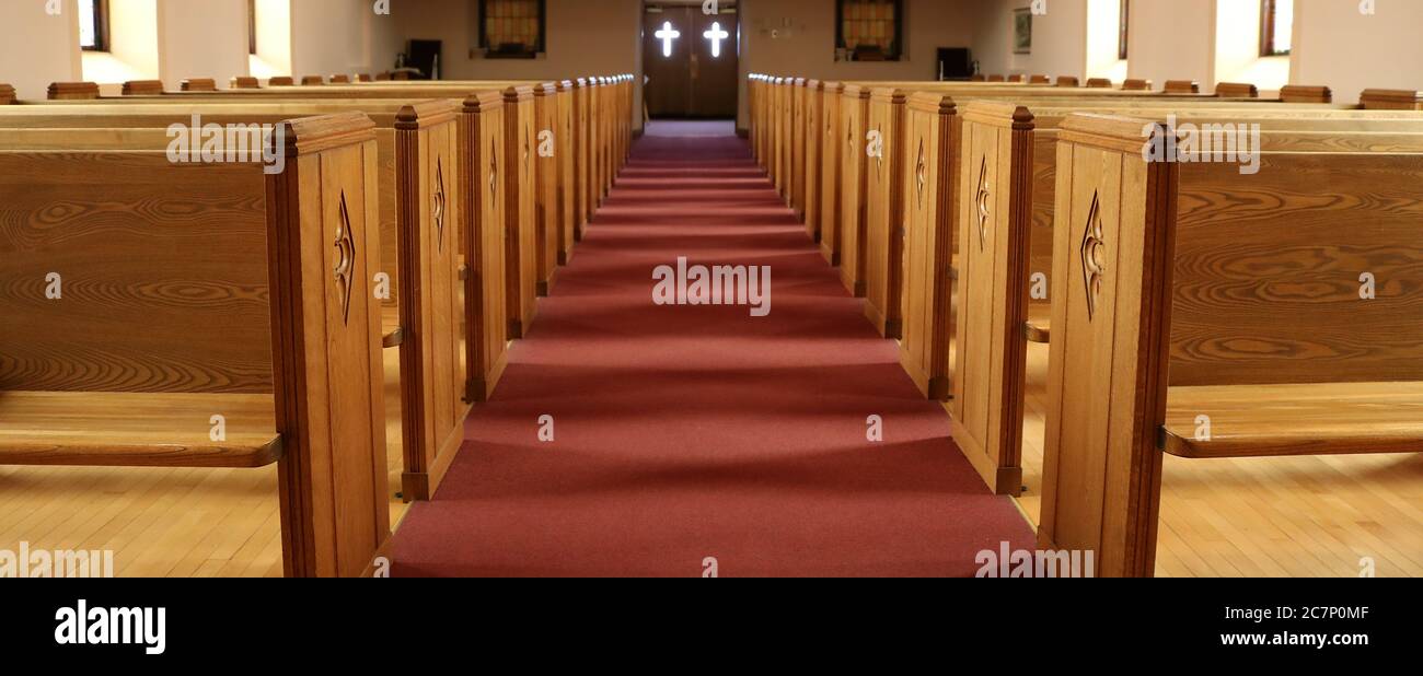 Interior church long aisle hi-res stock photography and images - Alamy