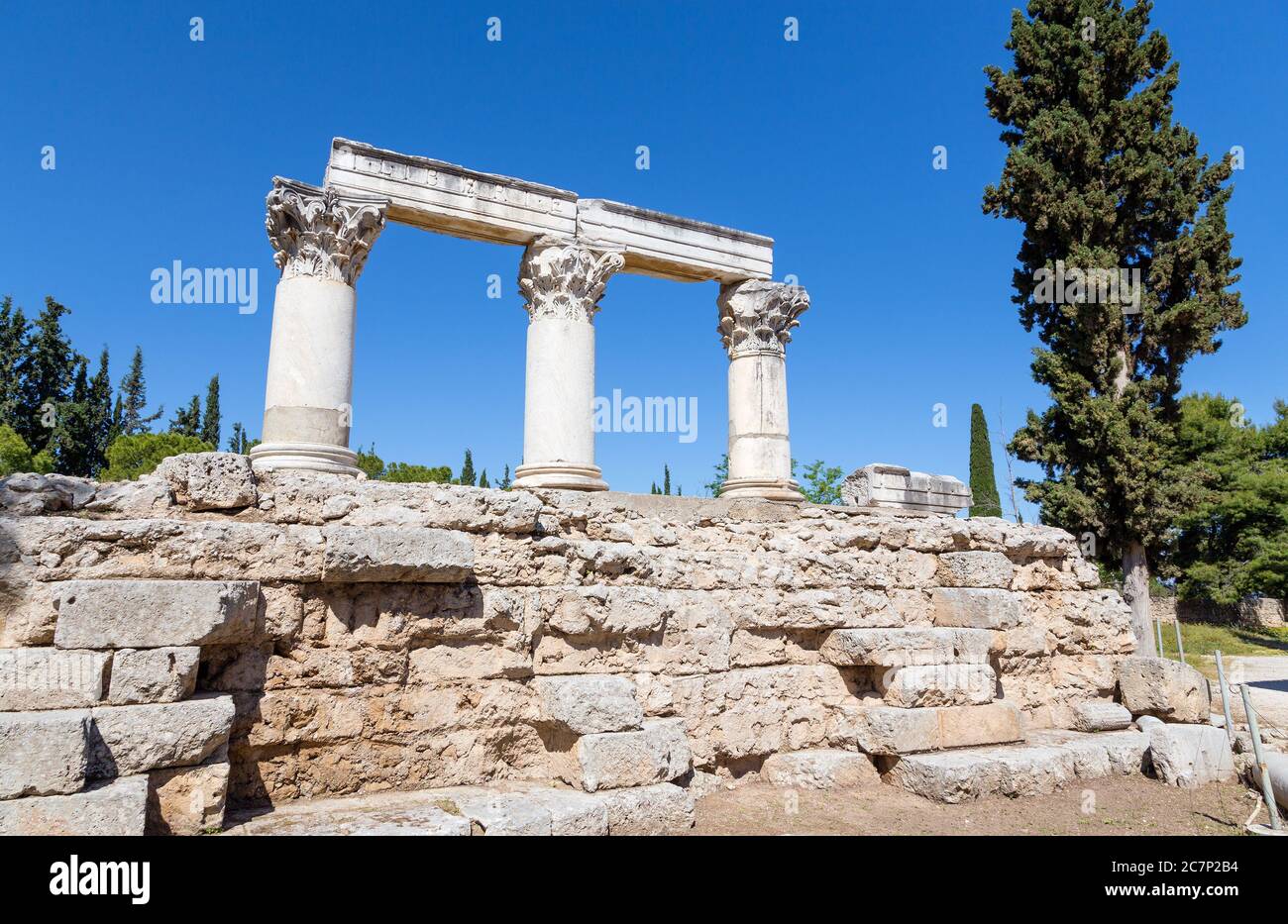 Temple E ruins, Ancient Corinth, Greece Stock Photo - Alamy